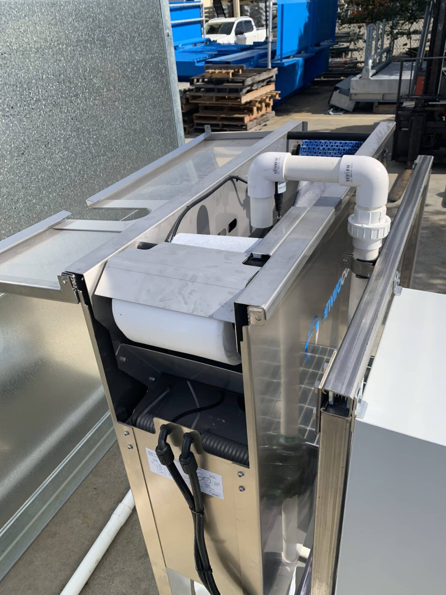 Solids Interceptor Oil Separator Top Mount | Enviroconcepts